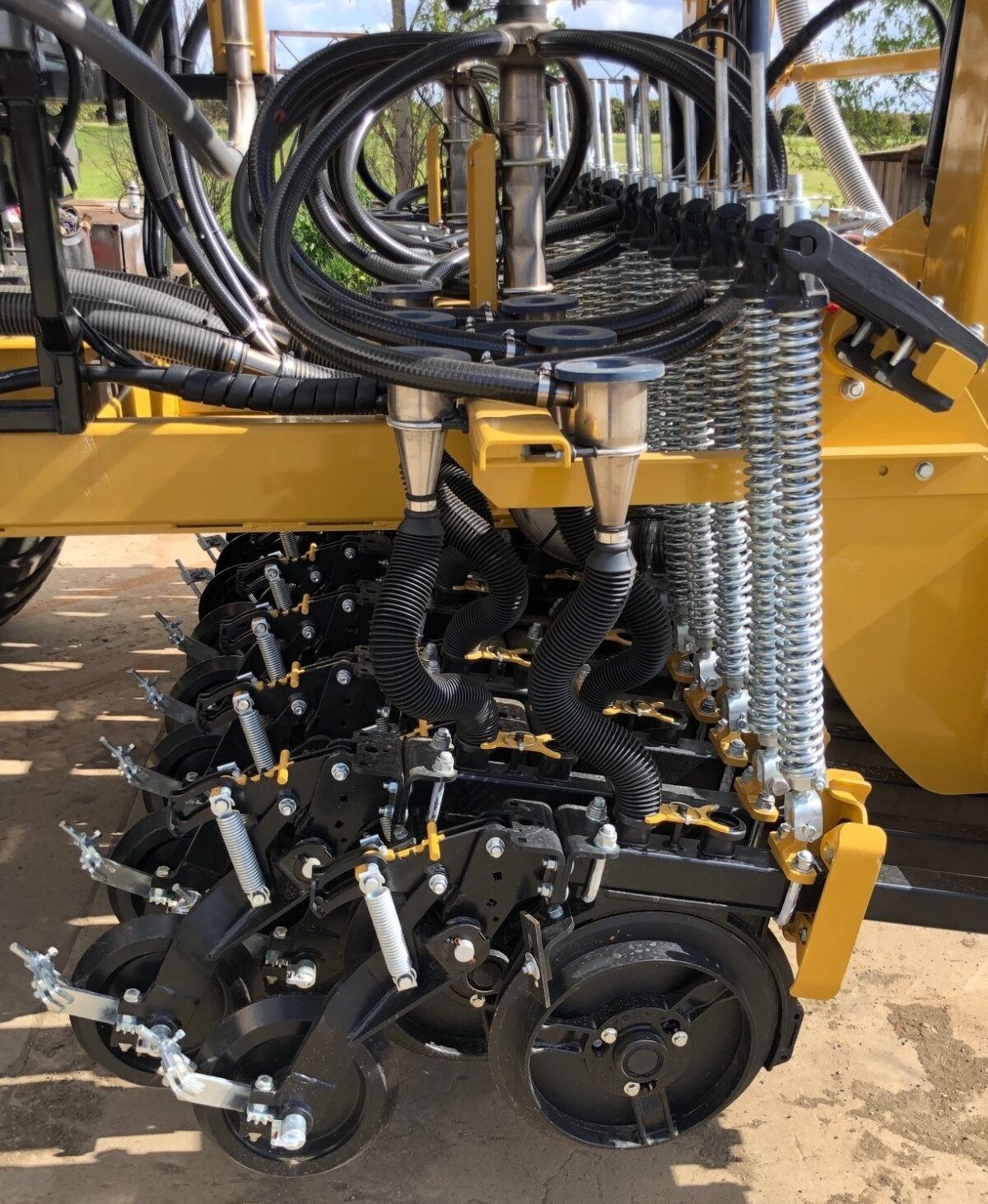 Serafin TLS Double Disc Seeder Bar - Simple and Strong